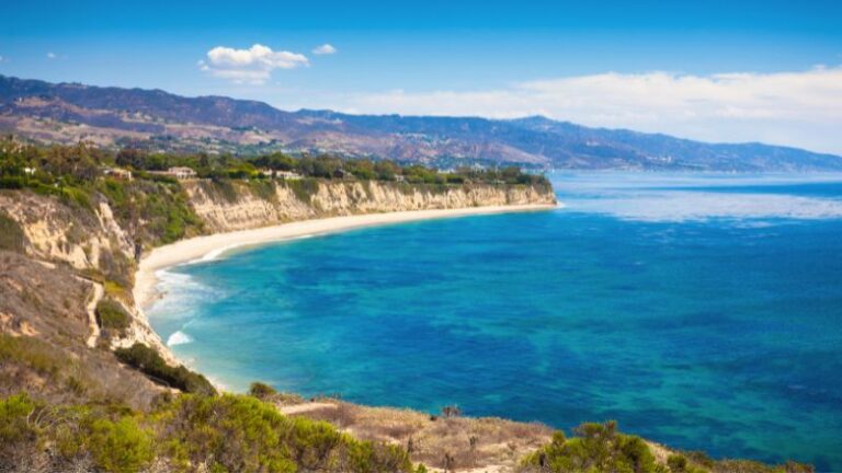 Why Do People Think Malibu is in Florida? - Trips To Explore